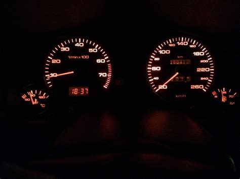 Изменения по салону №1 Панель приборов — Audi 80 B4 2 л 1993 года стайлинг Drive2