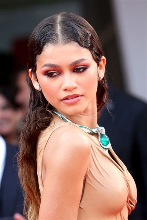 Zendaya In Balmain Dress At Dune Premiere In Venice 2021 33 Photos The Fappening