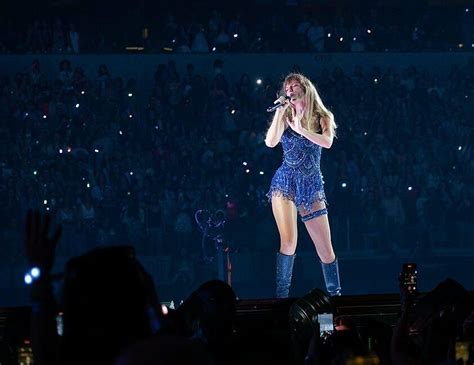 How One City Used Transit To Cut Traffic During A Taylor Swift Mega Concert — Streetsblog Usa