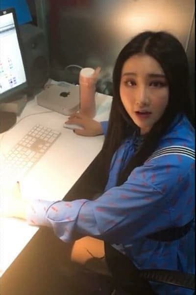 Ming Zhang About Entertainment Ie