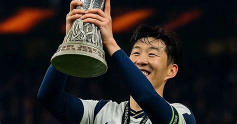 손흥민 유로파리그 우승을 외쳤다 대한민국 팬들에게 미소 트로피 역사적인 순간 선물할 수 있길
