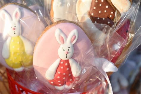 무료 사진 부활절 음식 사탕 전통적인 장식 디자인 축 하 색