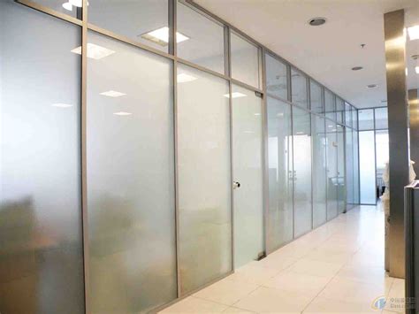 New Design Office Partition With 10mm Clearfrosted Tempered Glass China Office Partition And
