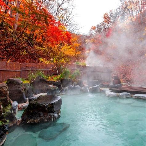 紅葉温泉宿で秋の休日を大満喫関東のおすすめホテル旅館10選 紅葉 温泉 温泉 風景の壁紙