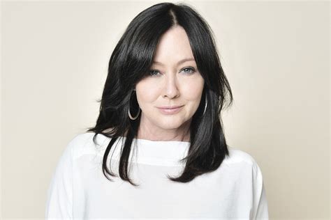 Shannen Doherty Shares Update On Cancer Battle My Fear Is Obvious Trendradars