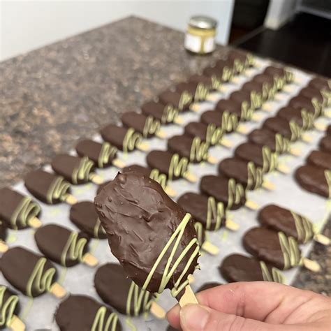 Dubai Chocolate Cake Pops Cake By Kaity