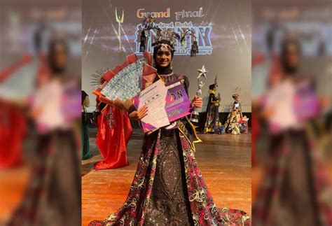 Sofi Gadis Cantik Asal Tenggarong Raih Predikat Icon Model Batik