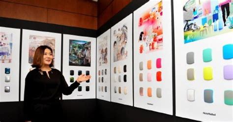 스마트폰 컬러 대세는 구릿빛 금색