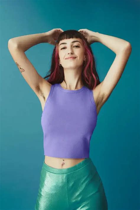 Jak Pozować Do Zdjęć Sprawdź 16 Niezwodnych Pozycji