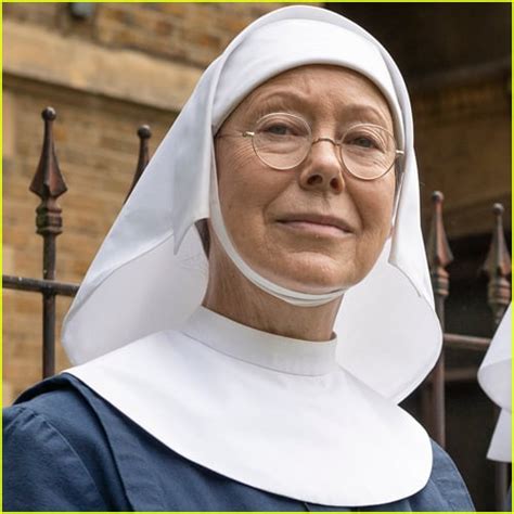 Call The Midwife Season 14 Cast Shakeup 1 Star Exits 11 To Return