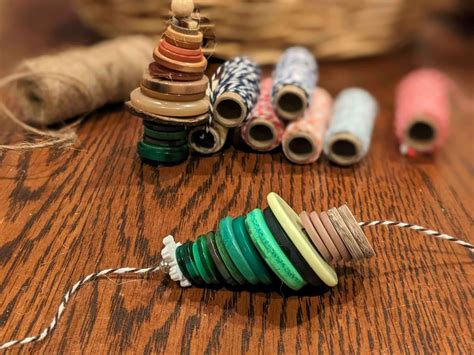 Button Tree Craft 5 Out Of 4 Patterns