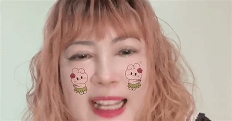 รวมรูปภาพของ อดีตนางเอกยุค 90 ดา ชฎาพร เผยอาการป่วยล่าสุด หลังคนแห่เป็นห่วง รูปที่ 1 จาก 17