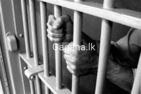 පොලිස් සිරමැදිරියක් තුළ දී බිරිඳගේ අනියම් සැමියාගේ ගෙල කපයි ගගන