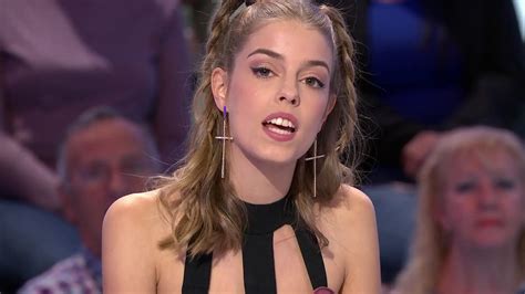 Nerea Ilumina El Plató De ‘pasapalabra Con Su Voz Estelar ¡a Capela