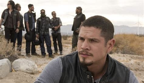 Fx Greenlights Sons Of Anarchy Spinoff Mayans Mc For A Full Season
