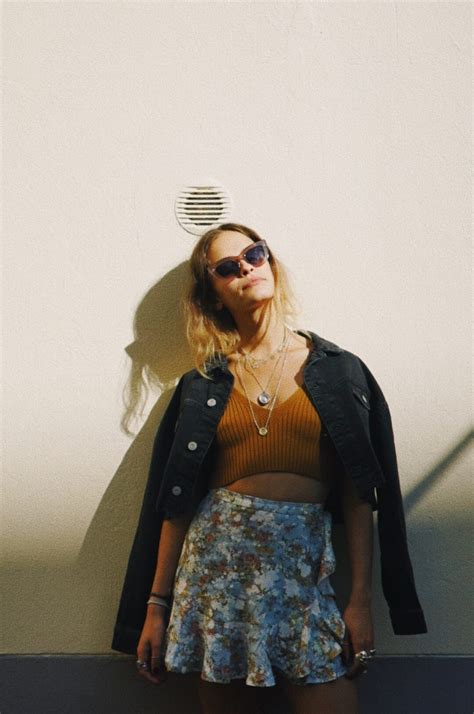 Fotoğraflarıyla Alıp Geçmişe Götüren Instagramın Vintage İkonu Vanelli Melli