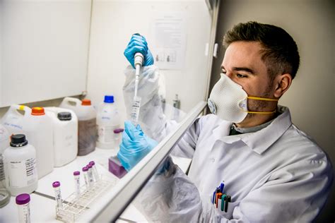 Photos Toxicology Lab