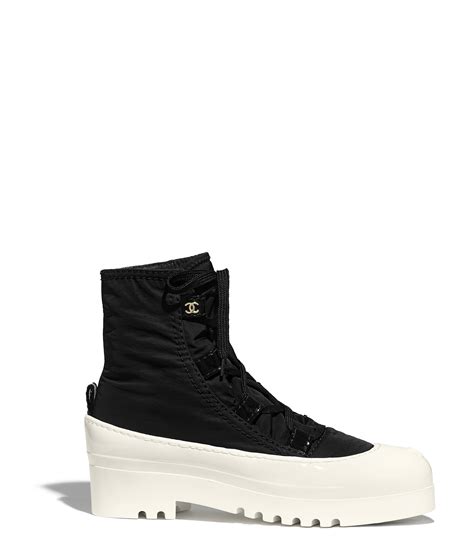 Schuhe - CHANEL