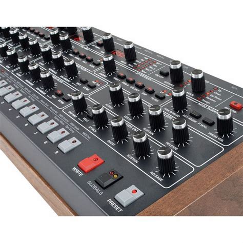 Sequential Prophet 6 Desktop Thomann Uk