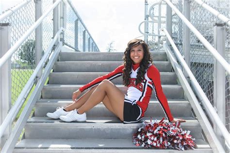 Senior Portrait Photo Picture Idea Cheer Cheerleader