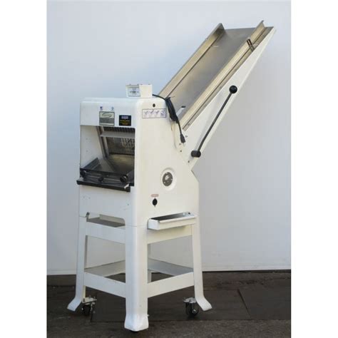 Oliver 797 48 Bread Slicer