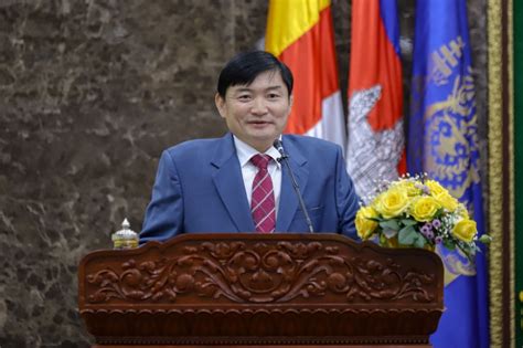 ឯកឧត្តម ហេង សួរ ក្រសួងការងារ និងបណ្តុះបណ្តាលវិជ្ជាជីវៈ