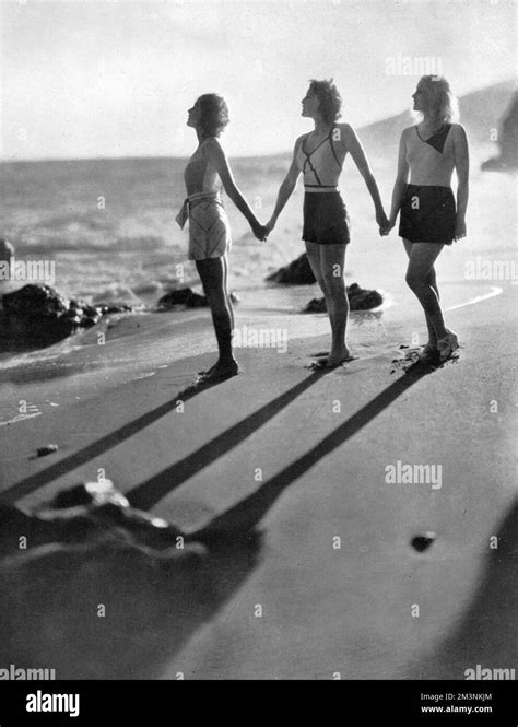 Three Paramount Movie Stars Adrienne Ames Frances Dee And Judith Wood Pose For An Atmospheric