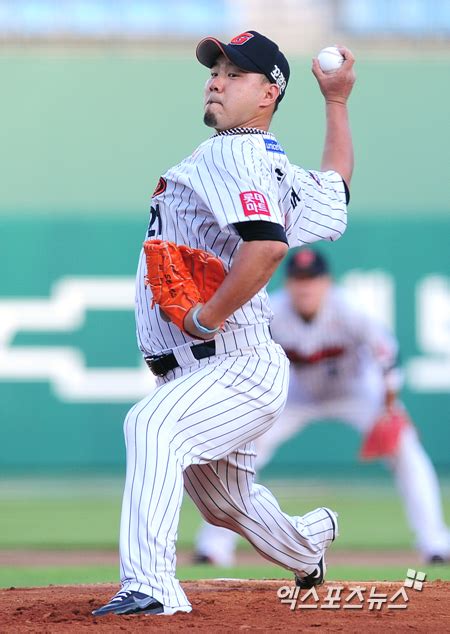 송승준 넥센전 4이닝 7실점 강판10패 위기