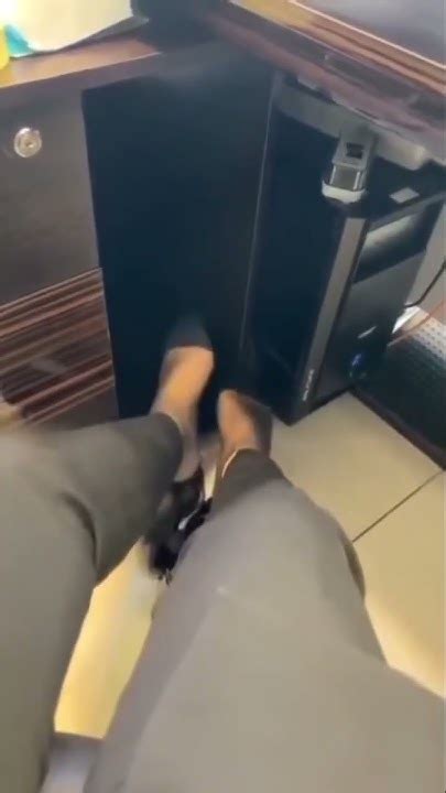 فتیش جوراب فوتجاب پالیس Youtube