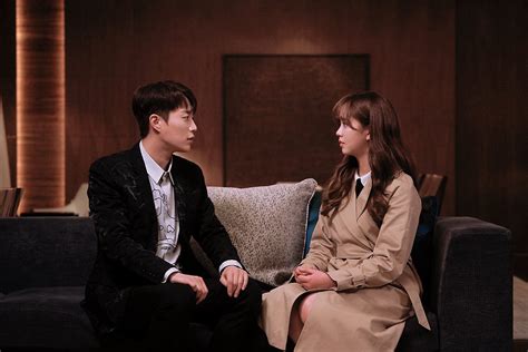 《radio Romance》尹斗俊金所炫花絮照曝光 有爱互动令人“甜掉牙”【组图】 韩国频道 人民网