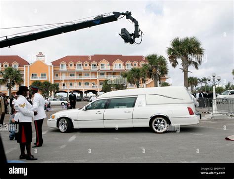 A Celebrity Television Shows Camera Films The Arrival Of Anna Nicole