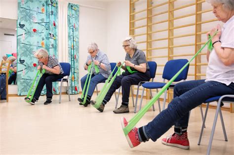 Occupational Class Inequalities In Physical Functioning Widened After
