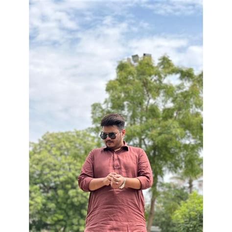 ammar arshad🇱🇾 ammar 110 threads say more
