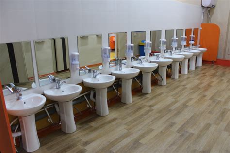 Нийслэлийн цэцэрлэгийн салбар бүлгүүдийг шаардлагатай тавилга хэрэгслээр хангаж байна