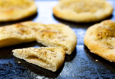 Karens Middle Eastern Zaatar Flat Bread A Zest For Life