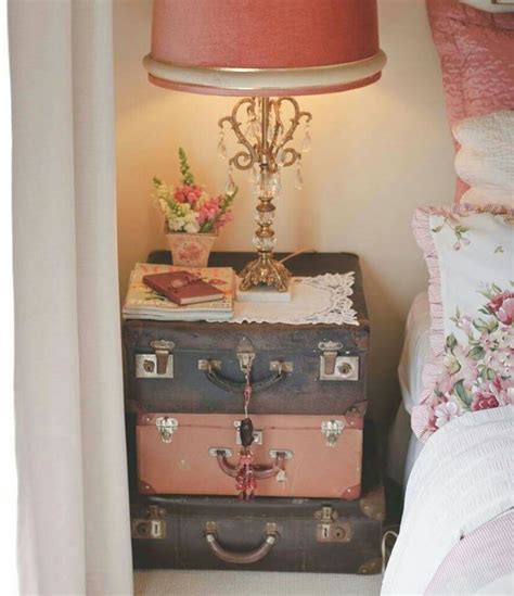 35 Best Shabby Chic Bedroom Design And Decor Ideas For 2017
