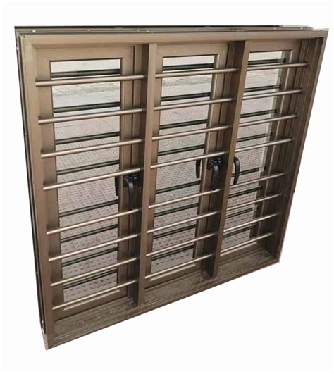 Aluminum Hinged Window At ₹ 650 Sq Ft Ahmedabad Id 2853971382162