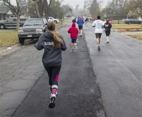 무료 이미지 사람 겨울 안개 달리는 운영 휴양 조깅 2015 경주 5k 지구력 체육 실기 365 일월 새크라멘토