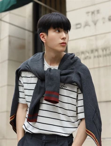 ส่องอายุ นนกุล ชานน หลังให้สัมภาษณ์ประกาศชัดจีบ แอฟ ทักษอร