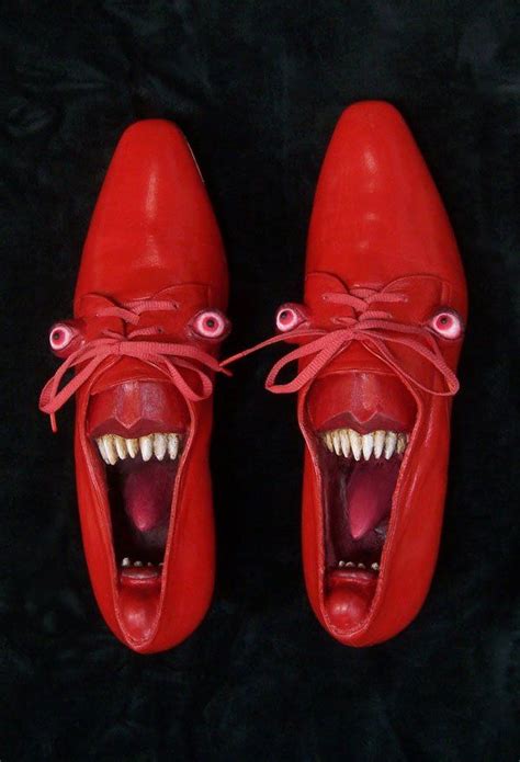 Artist Gwen Murphy Turns Old Shoes Into Sculptures Funny Shoes Crazy