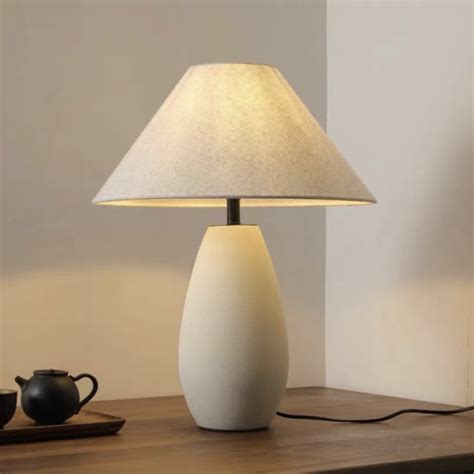 프랭키라 호텔무드 중형 램프 침실 거실 스튜디오 단스탠드 인테리어 감성 소품 조명 위시버킷