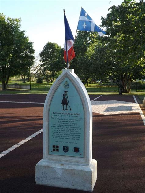 Une Stèle Pour Guillaume Richard Dit Lafleur