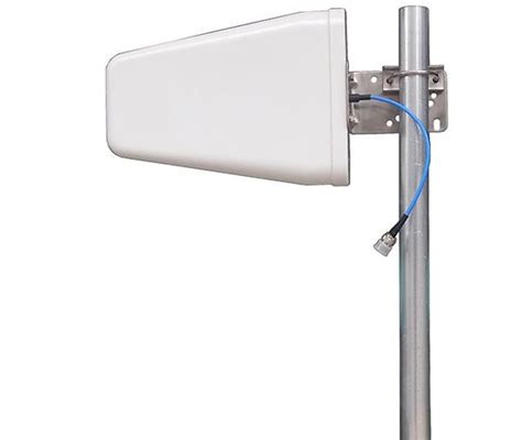 Dbi Directional Lpda Antenna Mounting Type Wall Mounted At Best Price INR INR Unit