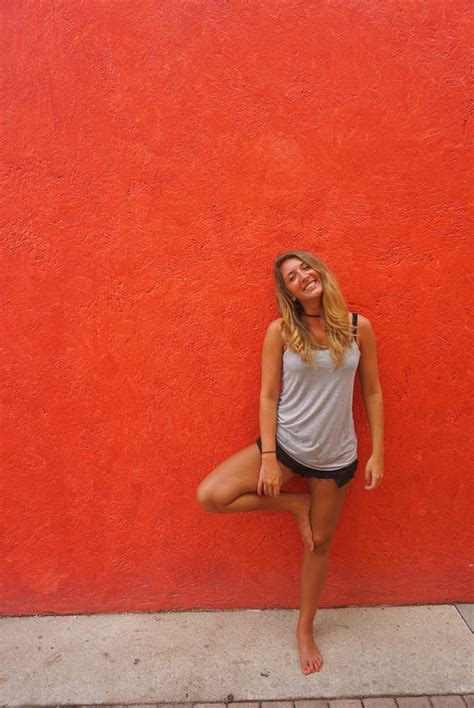 How To Make An Interesting Art Piece Using Tree Branches EHow