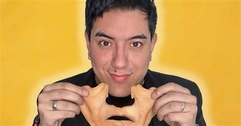 De Chico Imitaba A Sus Profesores Y Hoy Es La Cara De 150 Personajes