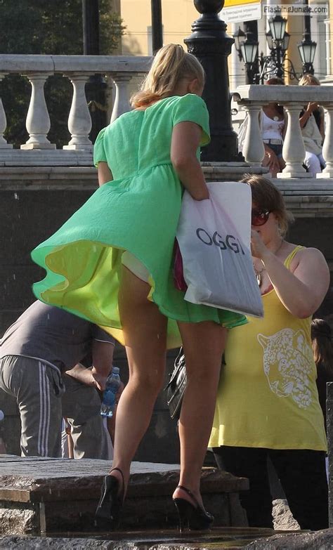 No Pants In Public Tumblr Pics Page 26 Of 348 Public Nudity And