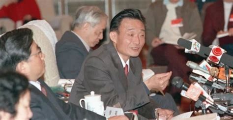 吴邦国同志生平照片 腾讯新闻