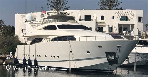 YOLO TOO Yacht Photos Custom Line