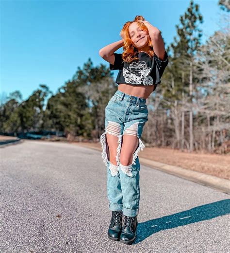 Lilliana Ketchman On Instagram Find Out Why My Hair Is Red Tomorrow On Youtube 👩‍🦰 And Use My