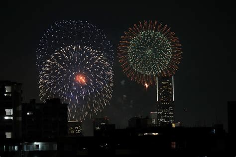 みなとみらいスマートフェスティバル花火大会 最終 ぴんぼけらいふ